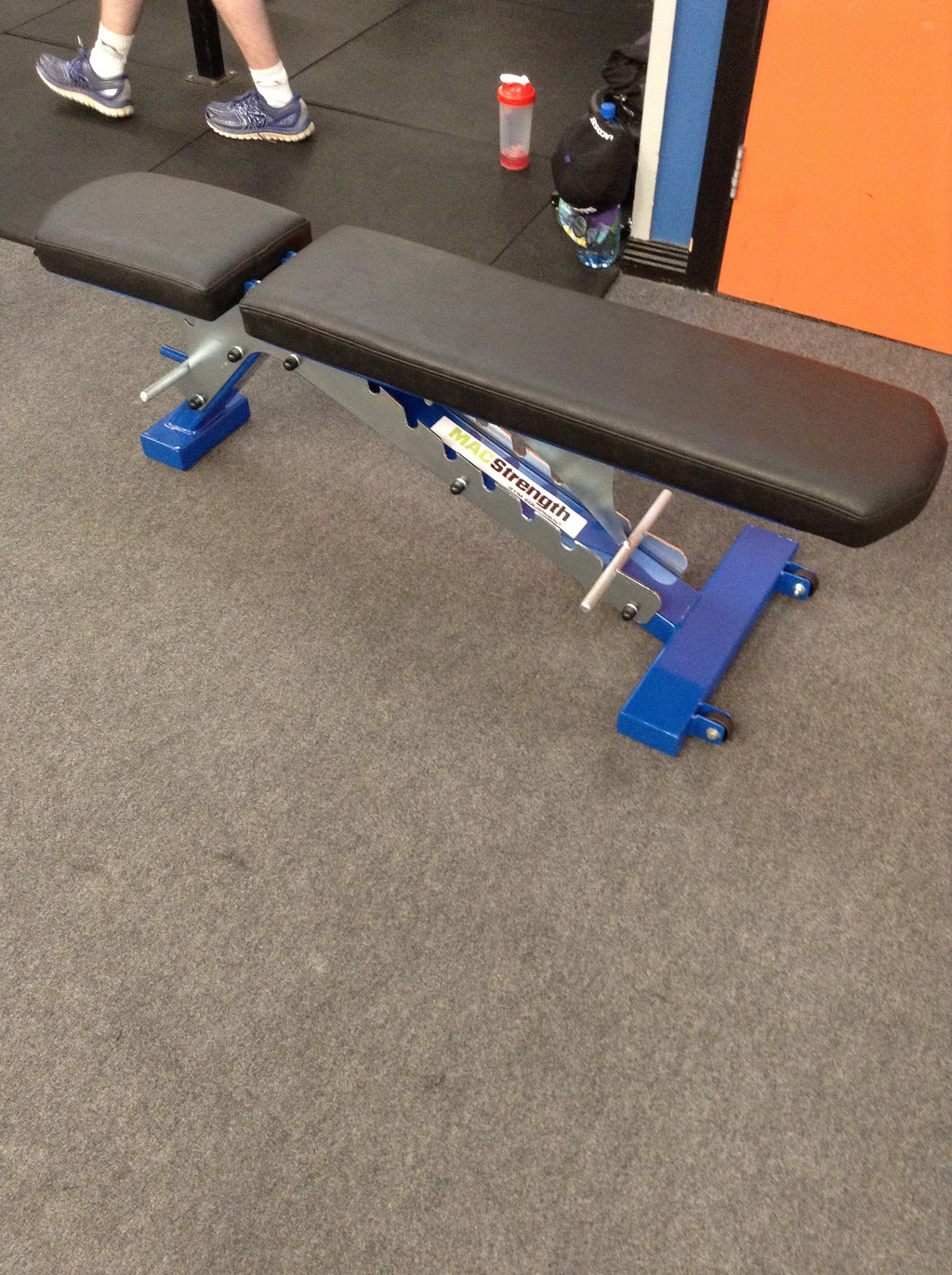 Commercial adjustable bench (custom colours) – Mac Strength gym equipment